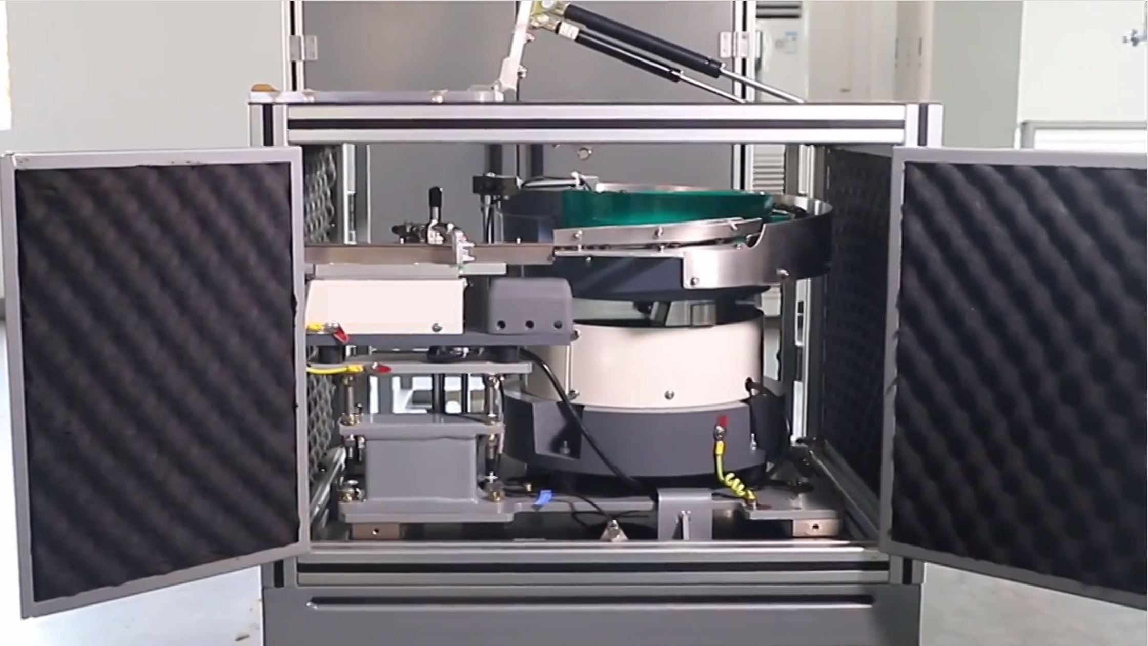 Bellco Feeders | Sound Enclosures